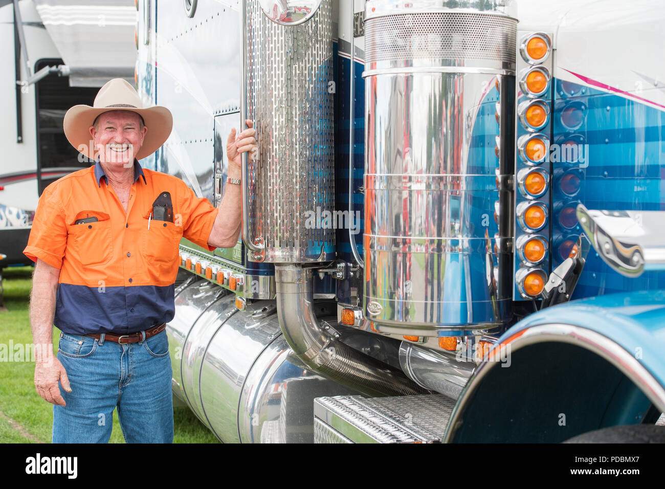 Ice road trucker hi-res stock photography and images - Alamy