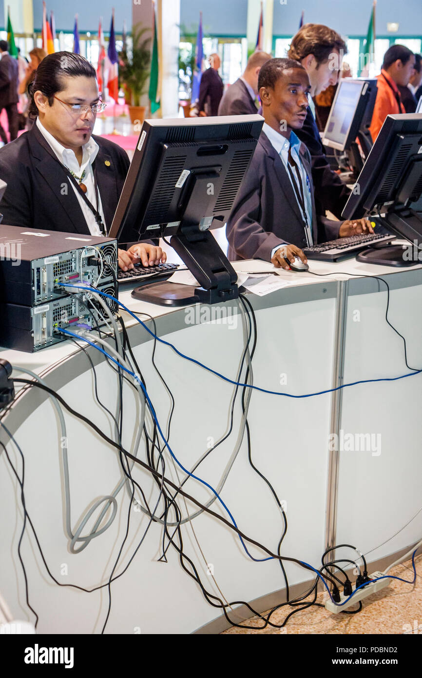 African development bank group hi-res stock photography and images - Alamy