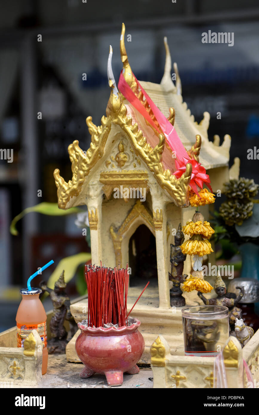 Miniature temple hi-res stock photography and images - Alamy