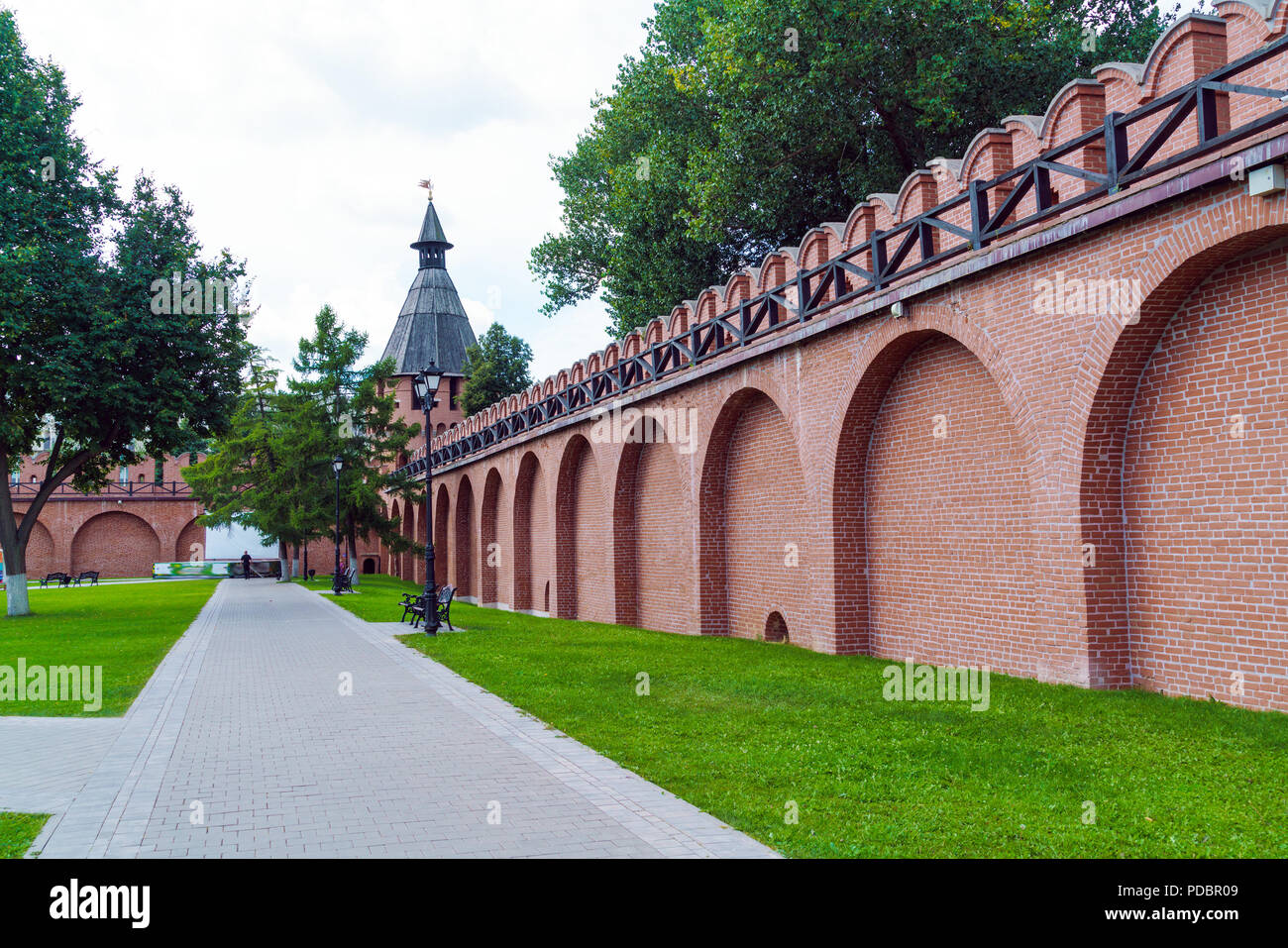 Walls and towers of red brick of the 16th century Kremlin in Tula city ...