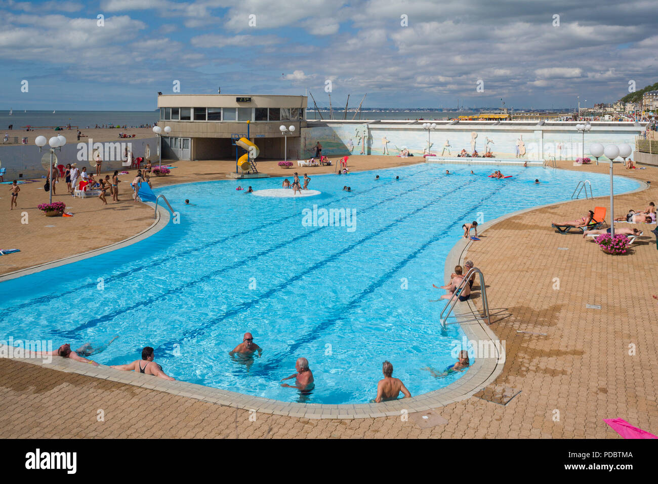 Swimming Baths High Resolution Stock Photography and Images - Alamy