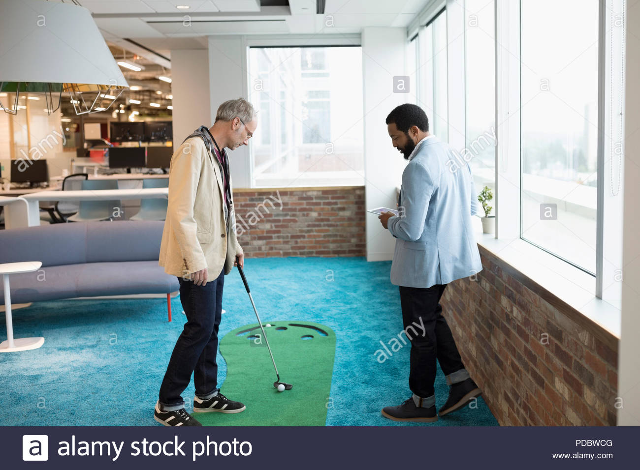 Practicing 45 hi-res stock photography and images - Alamy