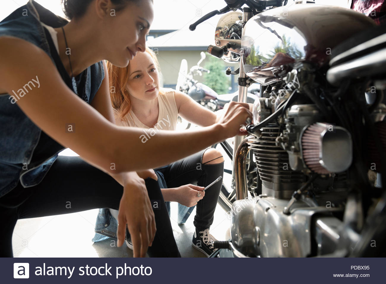 Women motorcycle hi-res stock photography and images - Alamy