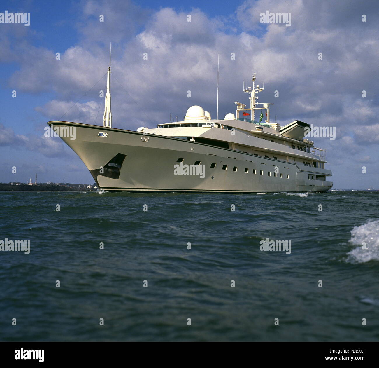 The sultan of brunei yacht hi-res stock photography and images - Alamy