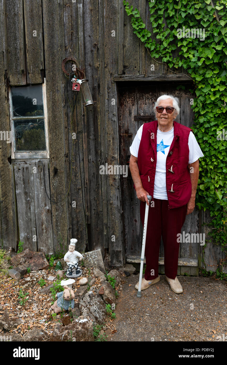 Partially sighted woman suffering from age-related Macular degeneration ...