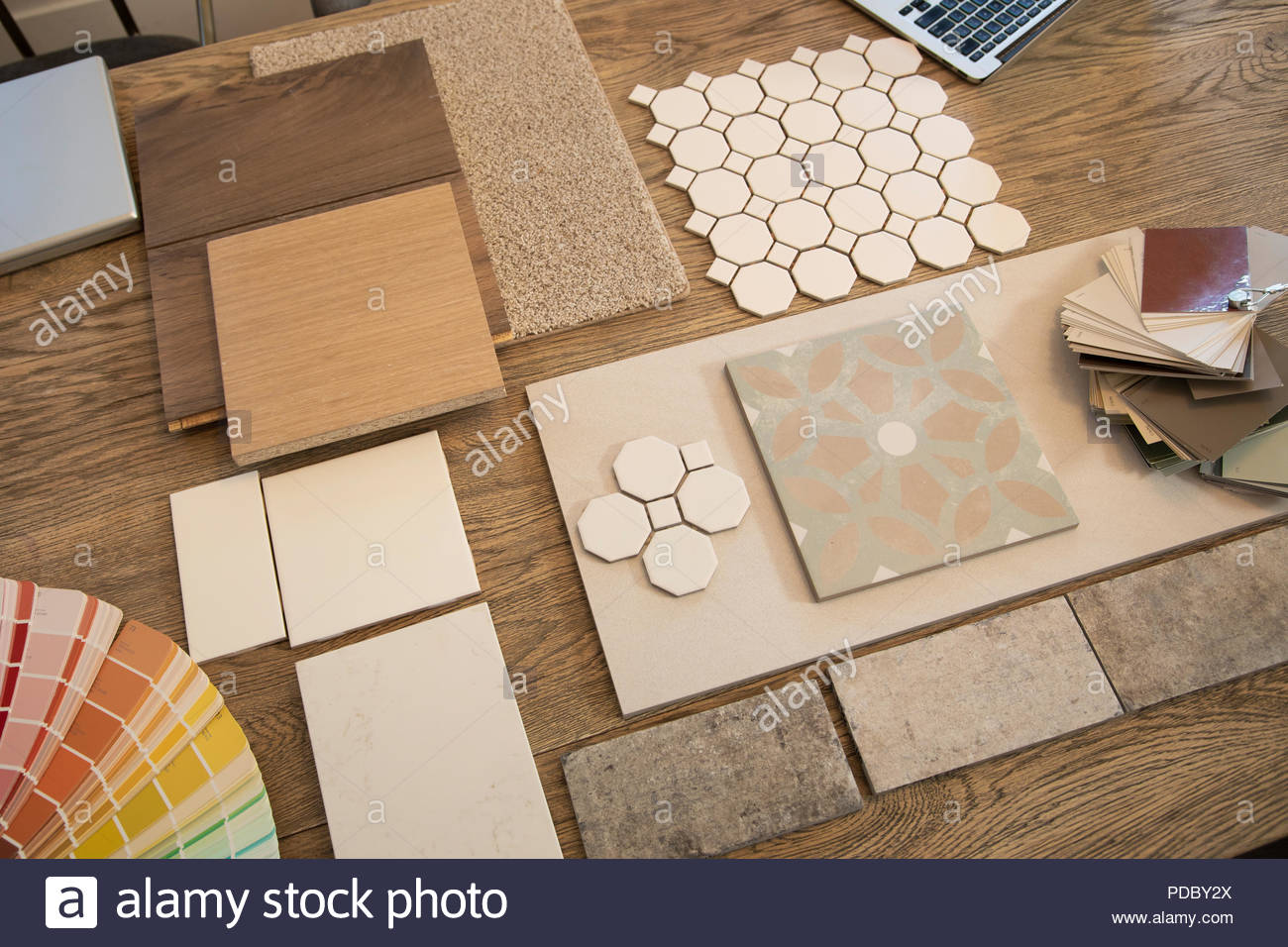 Interior floor tile hi-res stock photography and images - Alamy