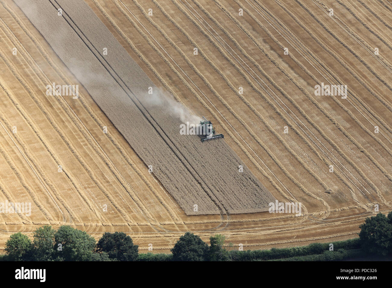 Dusty conditions hi-res stock photography and images - Alamy