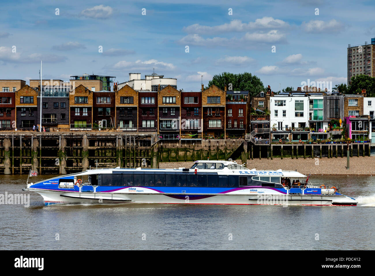 A Thames Clipper On The River Thames, London, England Stock Photo - Alamy