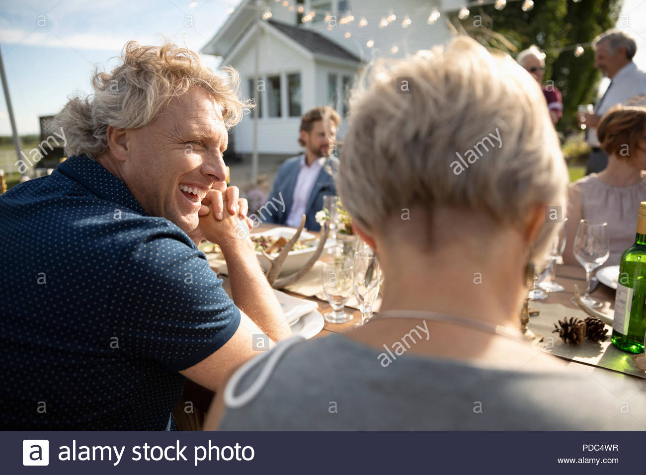 Rural lunch table hi-res stock photography and images - Alamy