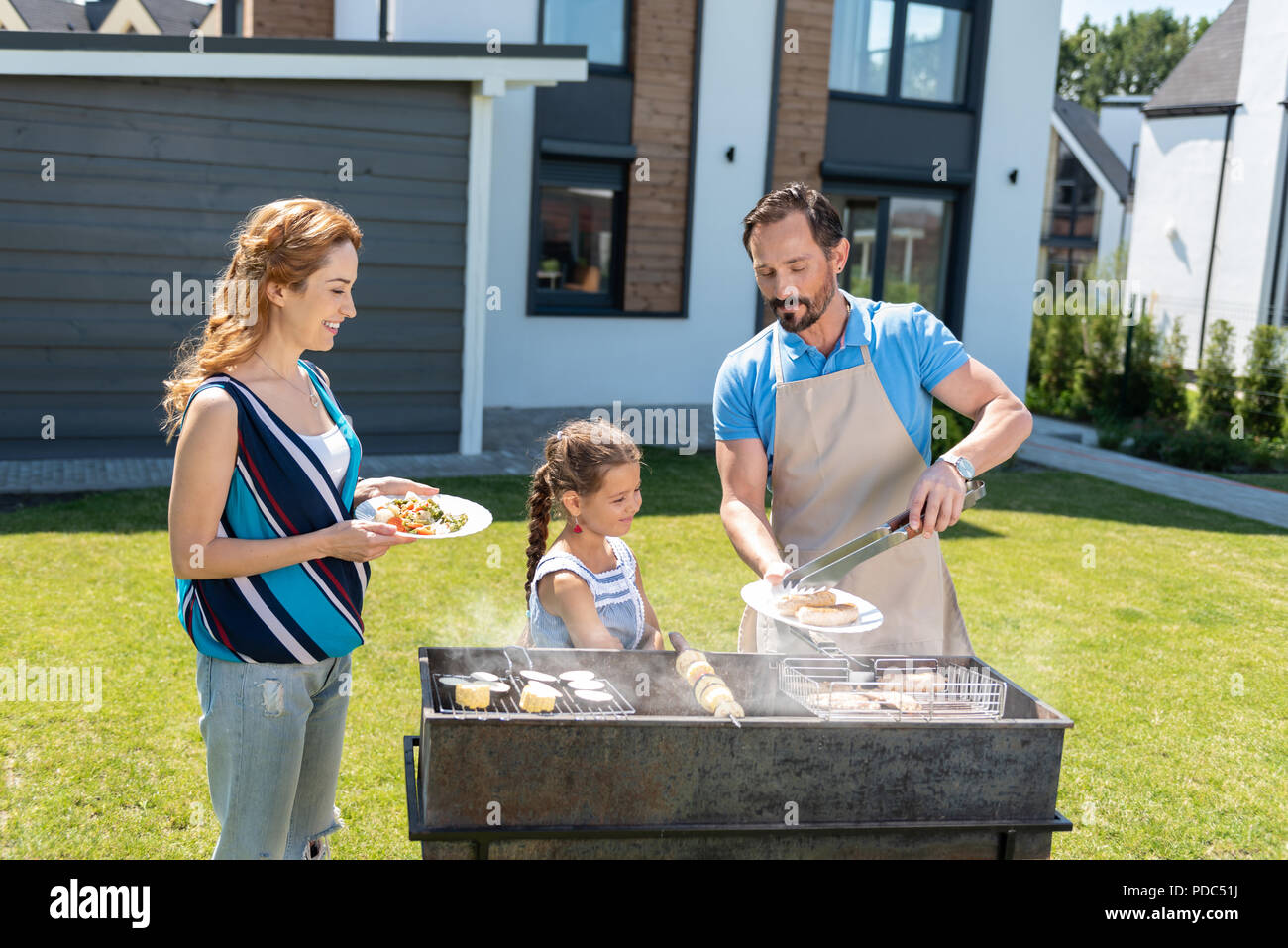 Nice to meat hi-res stock photography and images - Alamy