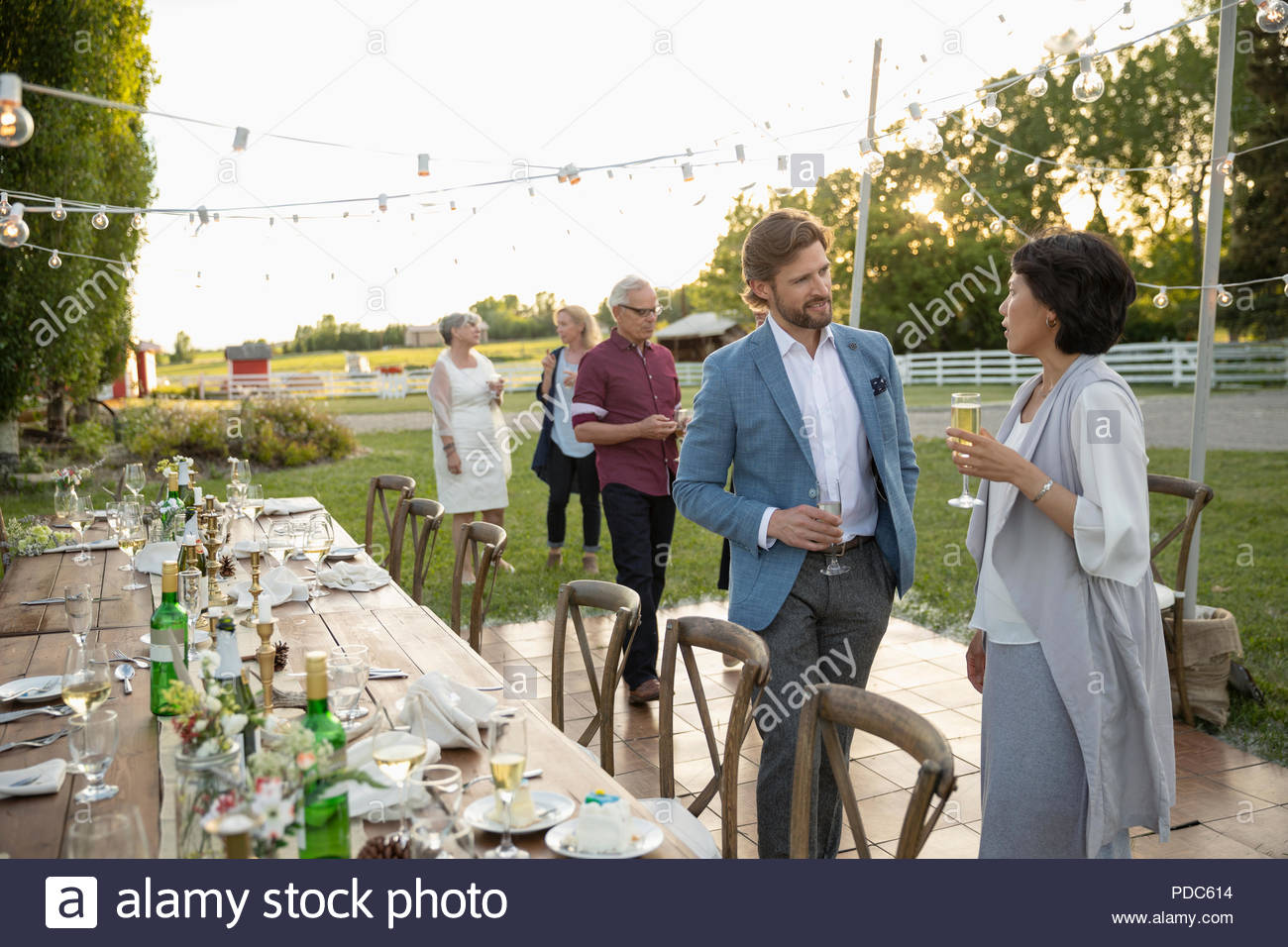 Chinese wedding reception hi-res stock photography and images - Alamy
