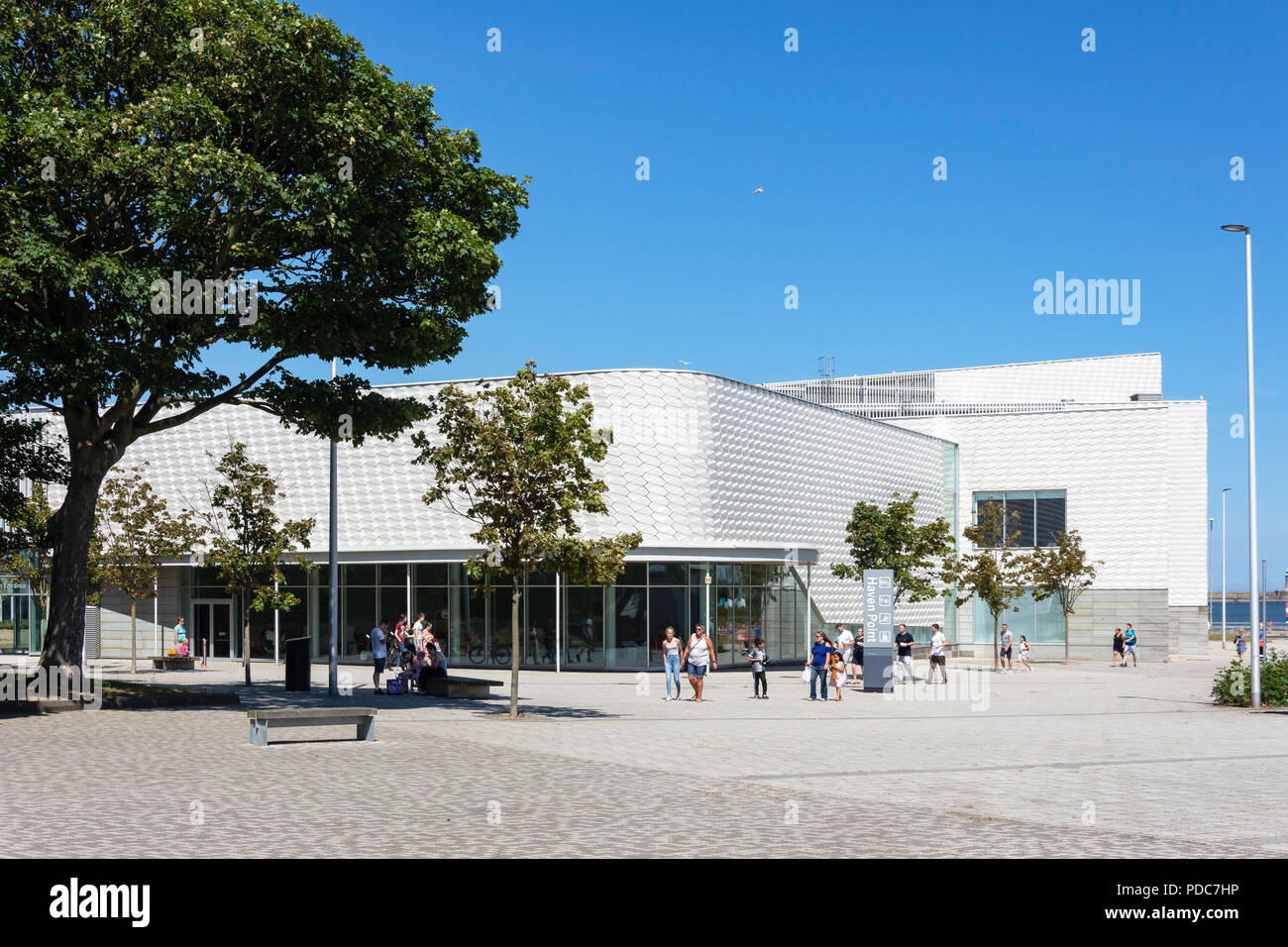 Entrance to Haven Point art & leisure facility, Pier Parade, South ...