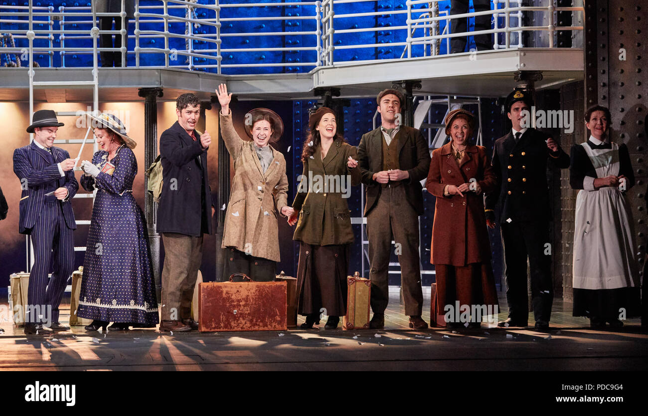 Titanic members hi-res stock photography and images - Alamy