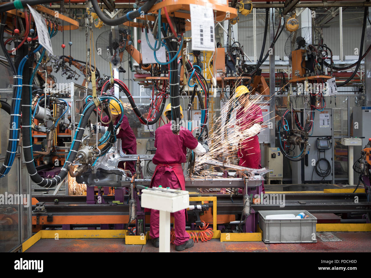 Jac motors hi-res stock photography and images - Alamy