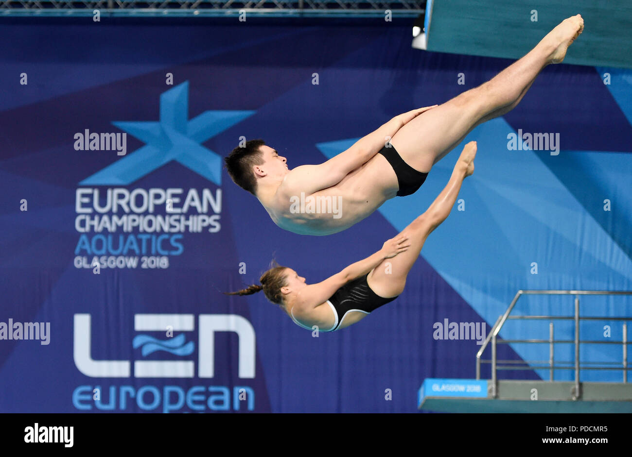 Germany's Lou Massenberg and Tina Punzel in the Synchronised 3m ...