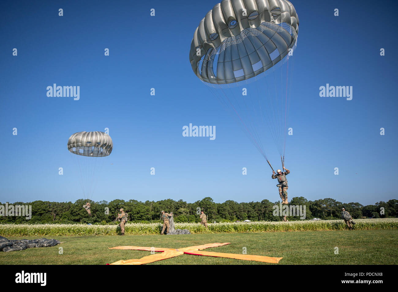 Paratroopers descend onto Castle Drop Zone during Leapfest at the ...