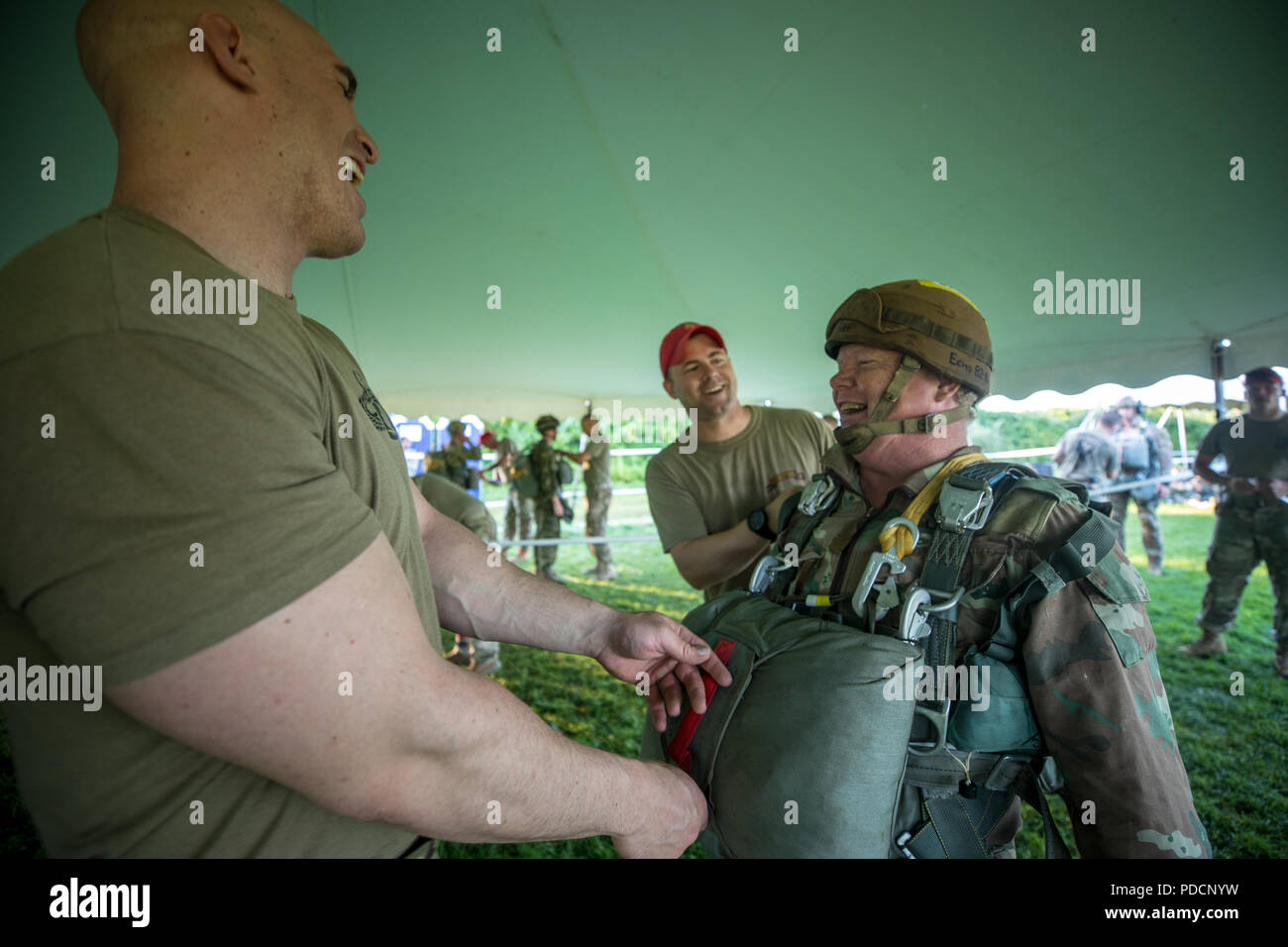 South african paratrooper hi-res stock photography and images - Alamy