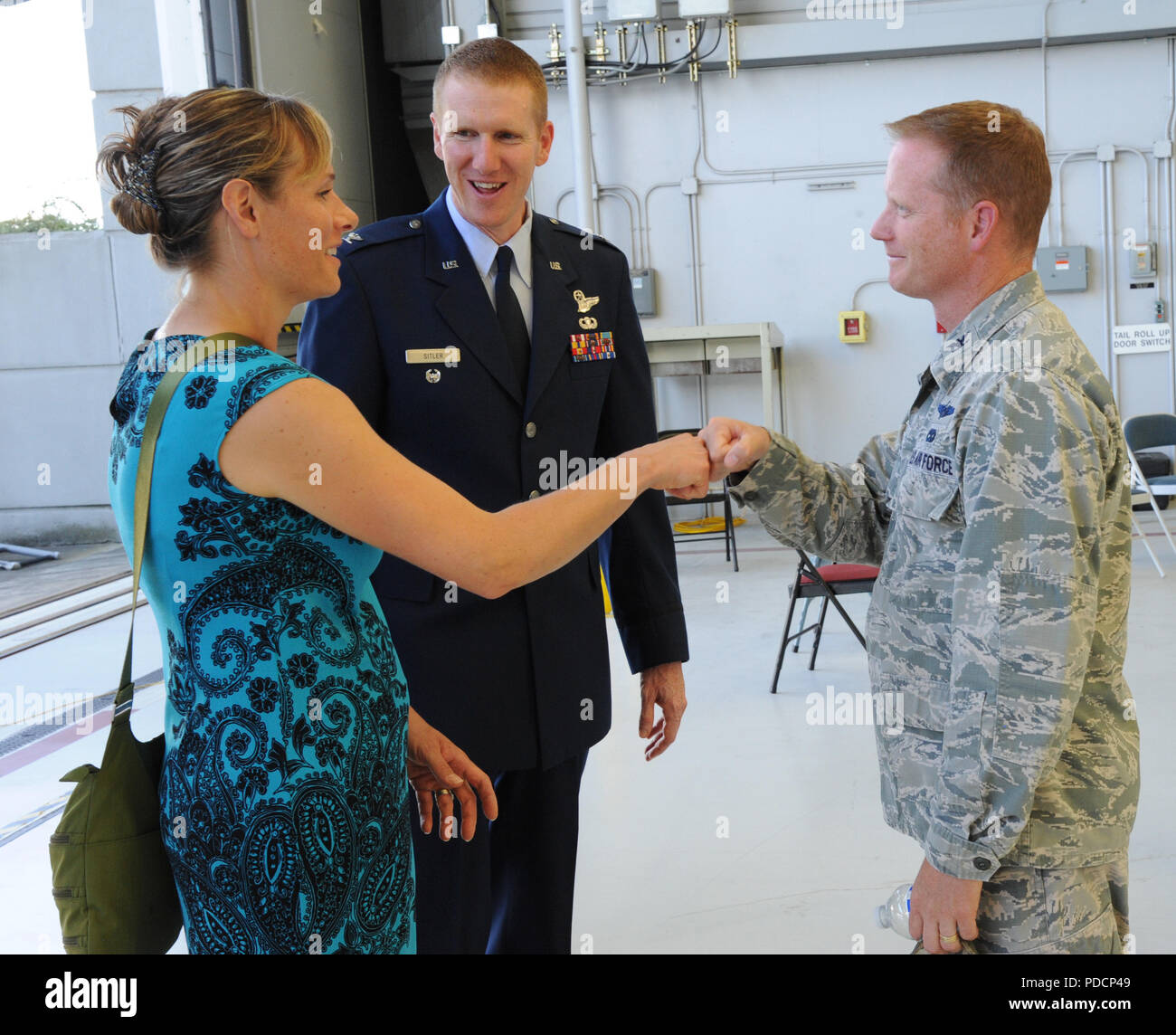 Oregon Air National Guard Col. Chris Lantangne, 142nd Fighter Wing ...