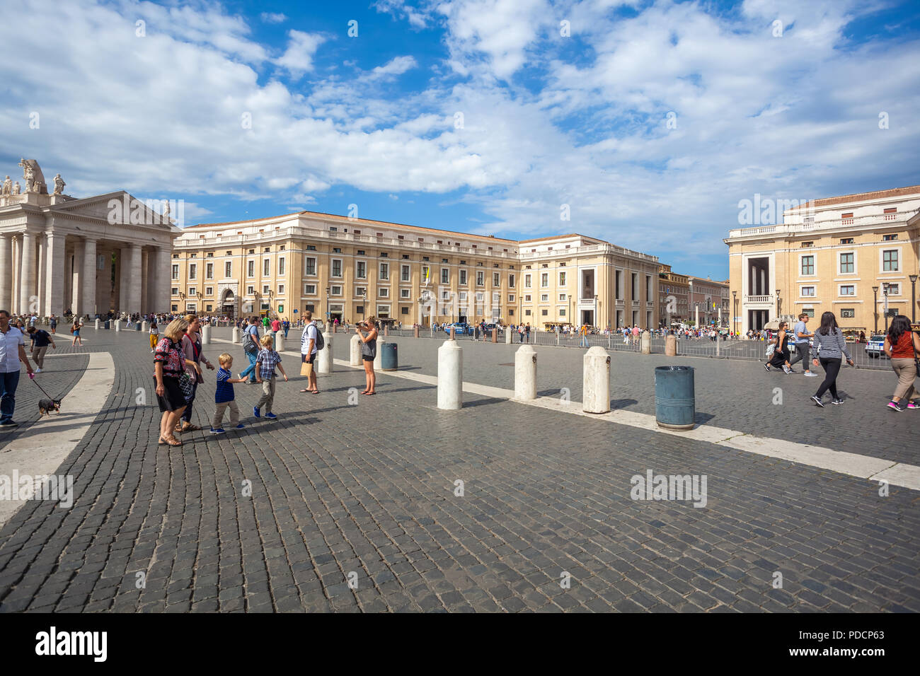 Rome, Italy - 23.06.2018: St. Peter's square in Vatican Stock Photo - Alamy