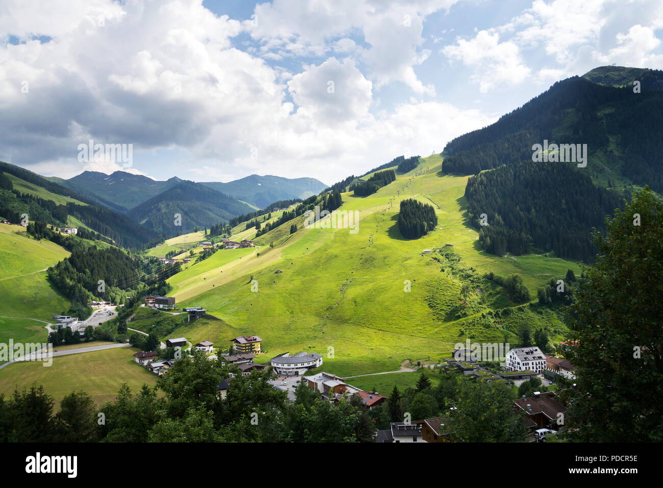 Beautiful Alps mountains landscape with Zwolferkogel cable car ...