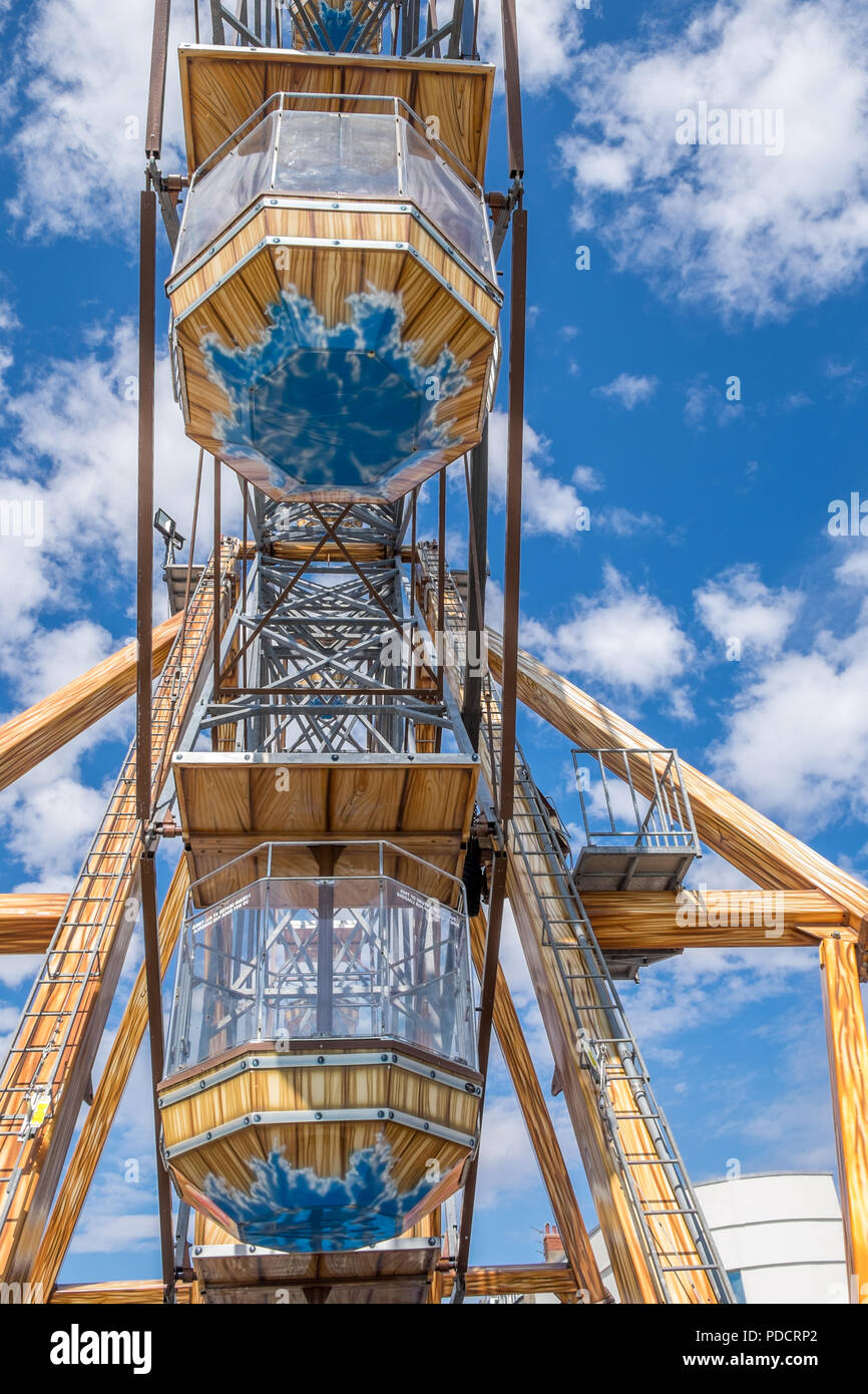 Bridlington uk fun fair ride hi-res stock photography and images - Alamy