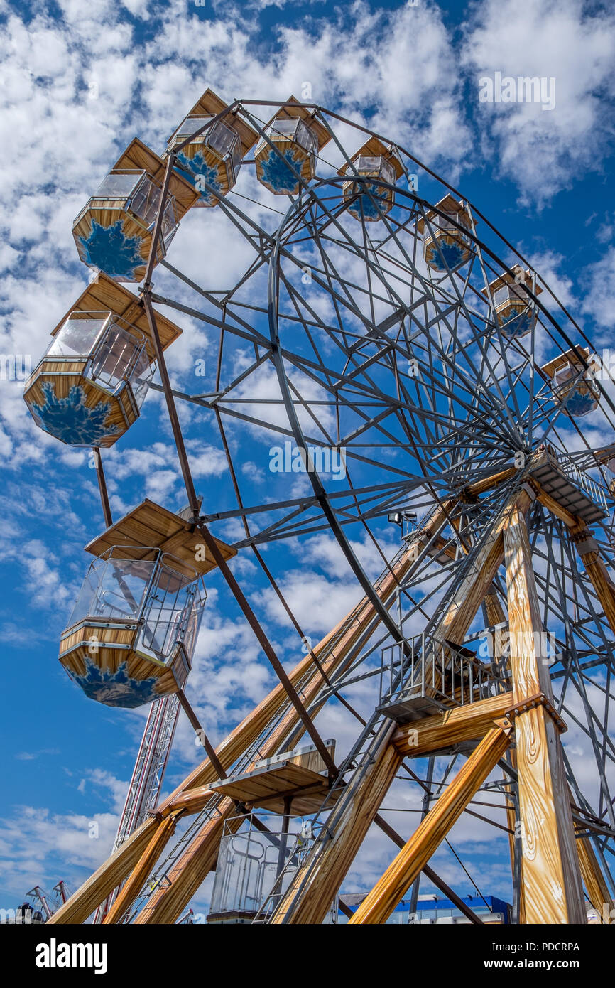 Bridlington uk fun fair ride hi-res stock photography and images - Alamy