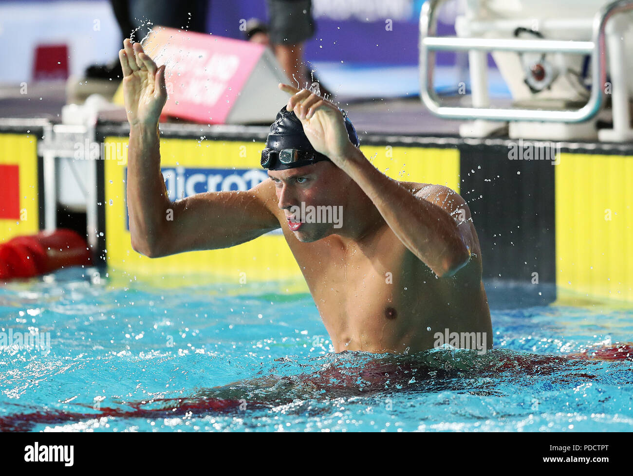 Ukraine's Mykhaylo Romanchuk celebrates winning the Men's 800m ...