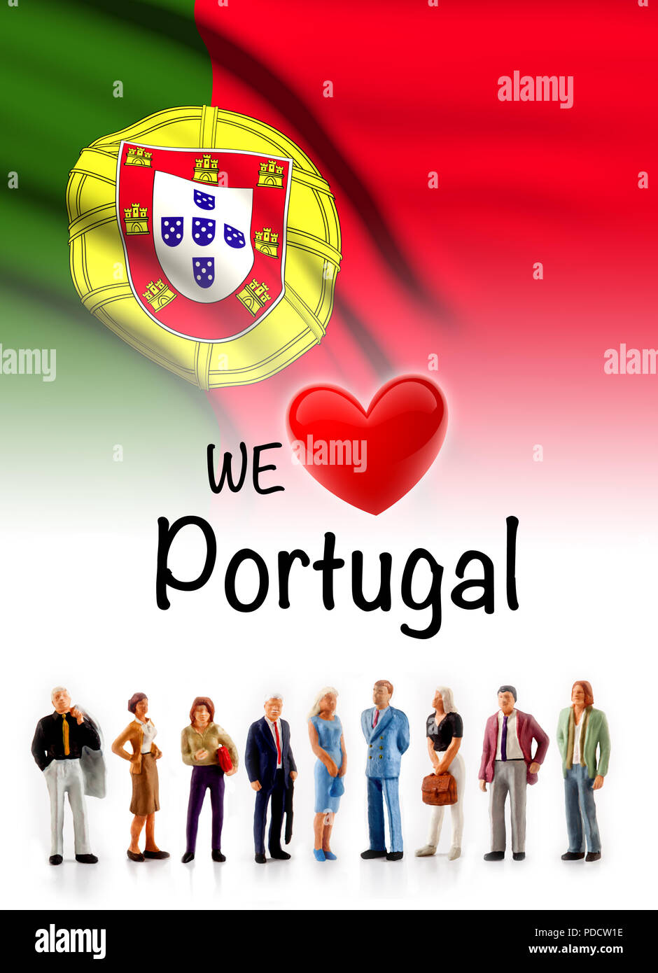 we love Portugal, A group of people pose next to the Portuguese flag ...