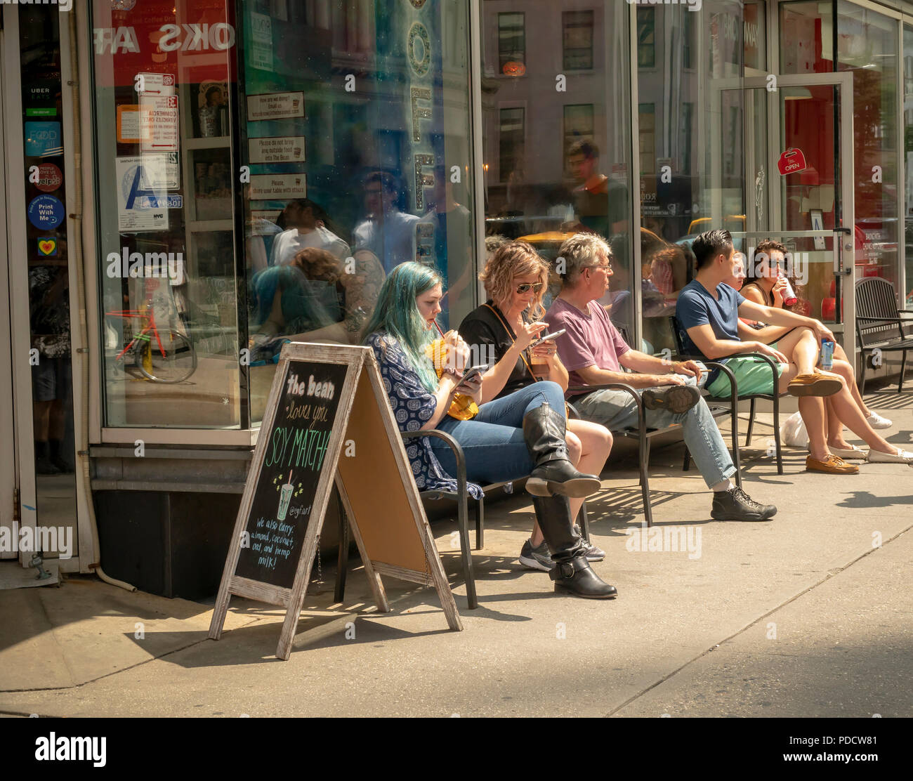 Richard bean broadway hi-res stock photography and images - Alamy