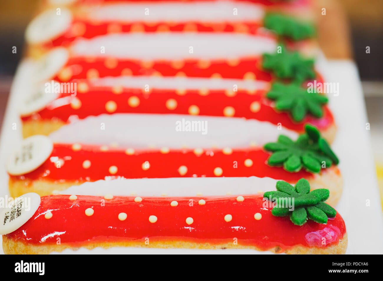 The colourful eclairs at L'Eclair de Genie in Paris, France Stock Photo ...