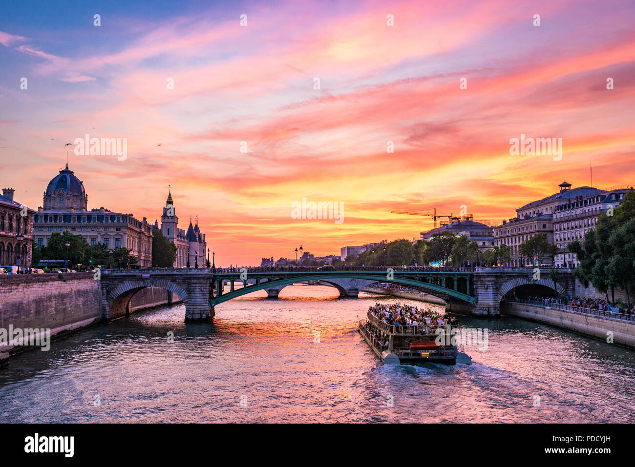 The Seine River at sunset. During the summer heatwave of 2018, Paris ...