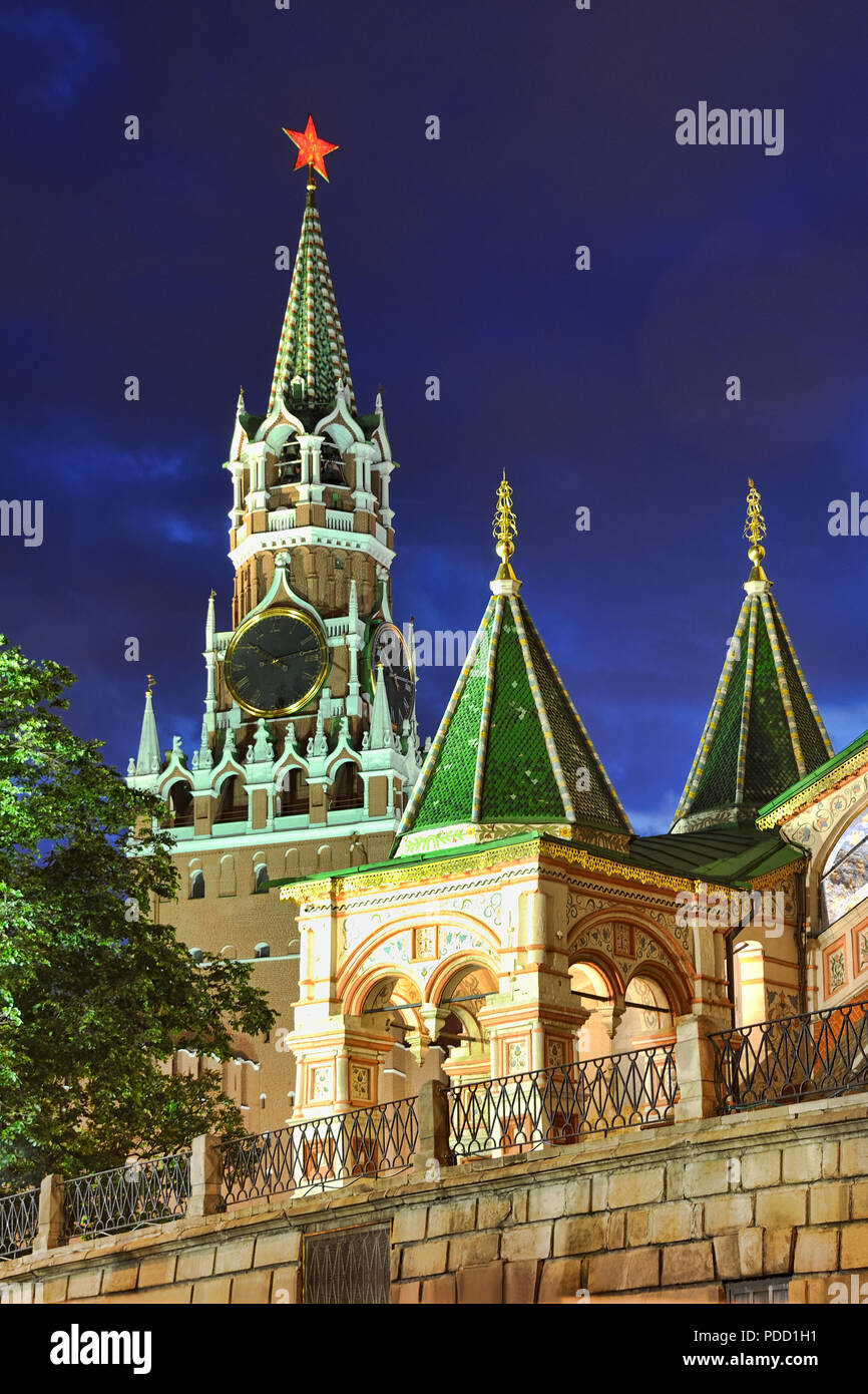 St. Basil’s Porch and Spasskaya Tower in the Dusk Stock Photo - Alamy