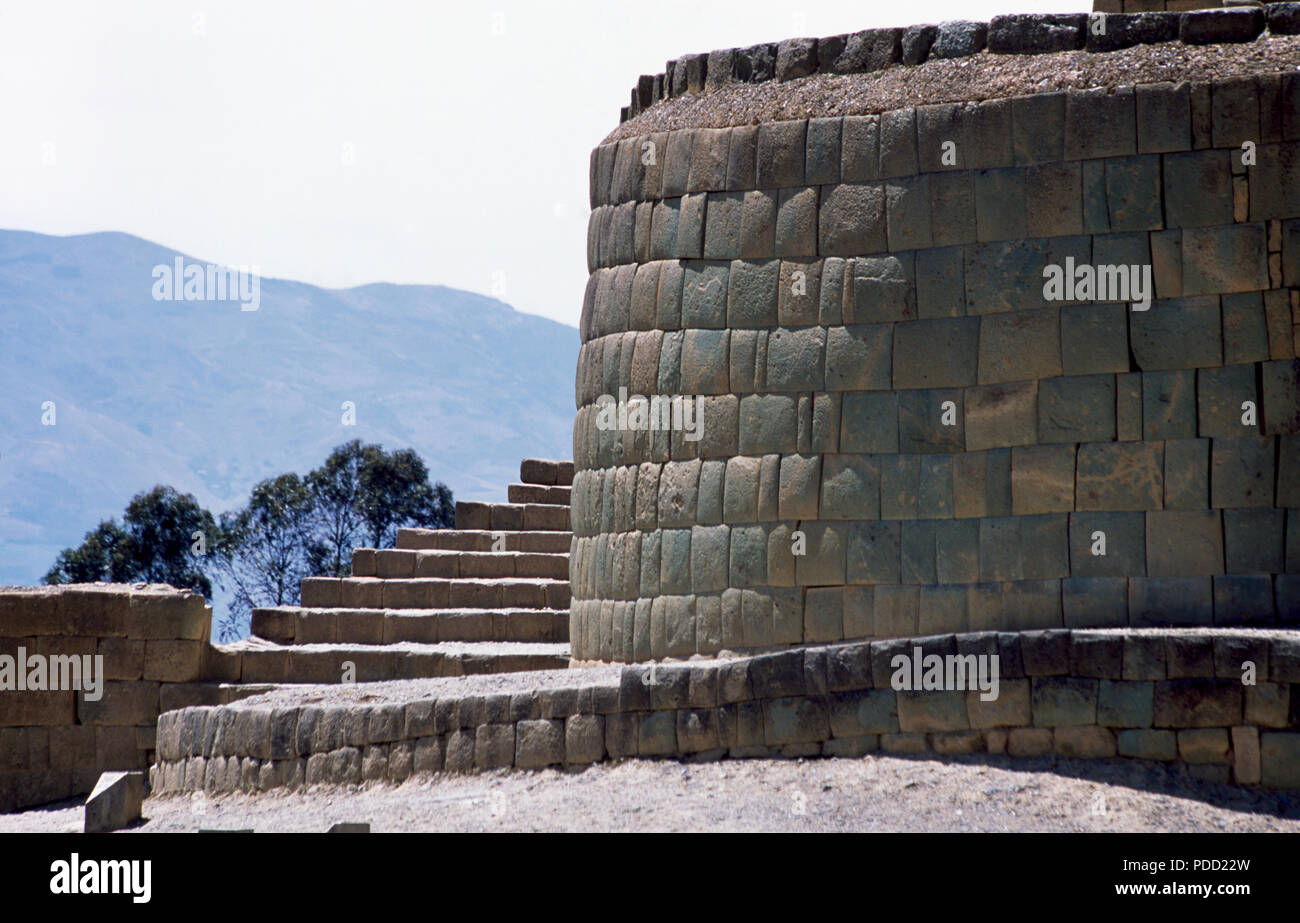 Inca masonry hi-res stock photography and images - Alamy