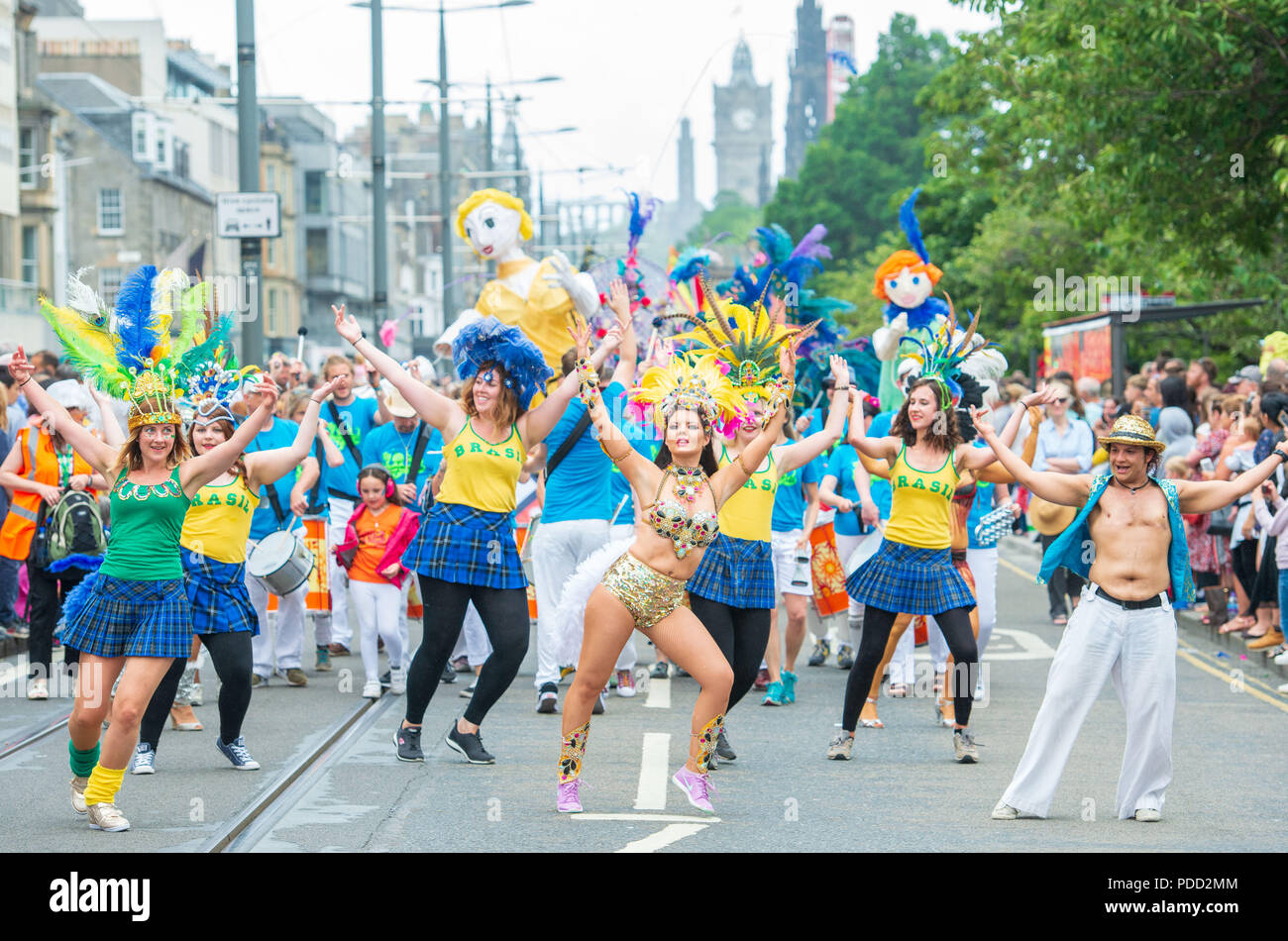 Edinburgh festival carnival 2018 hi-res stock photography and images ...