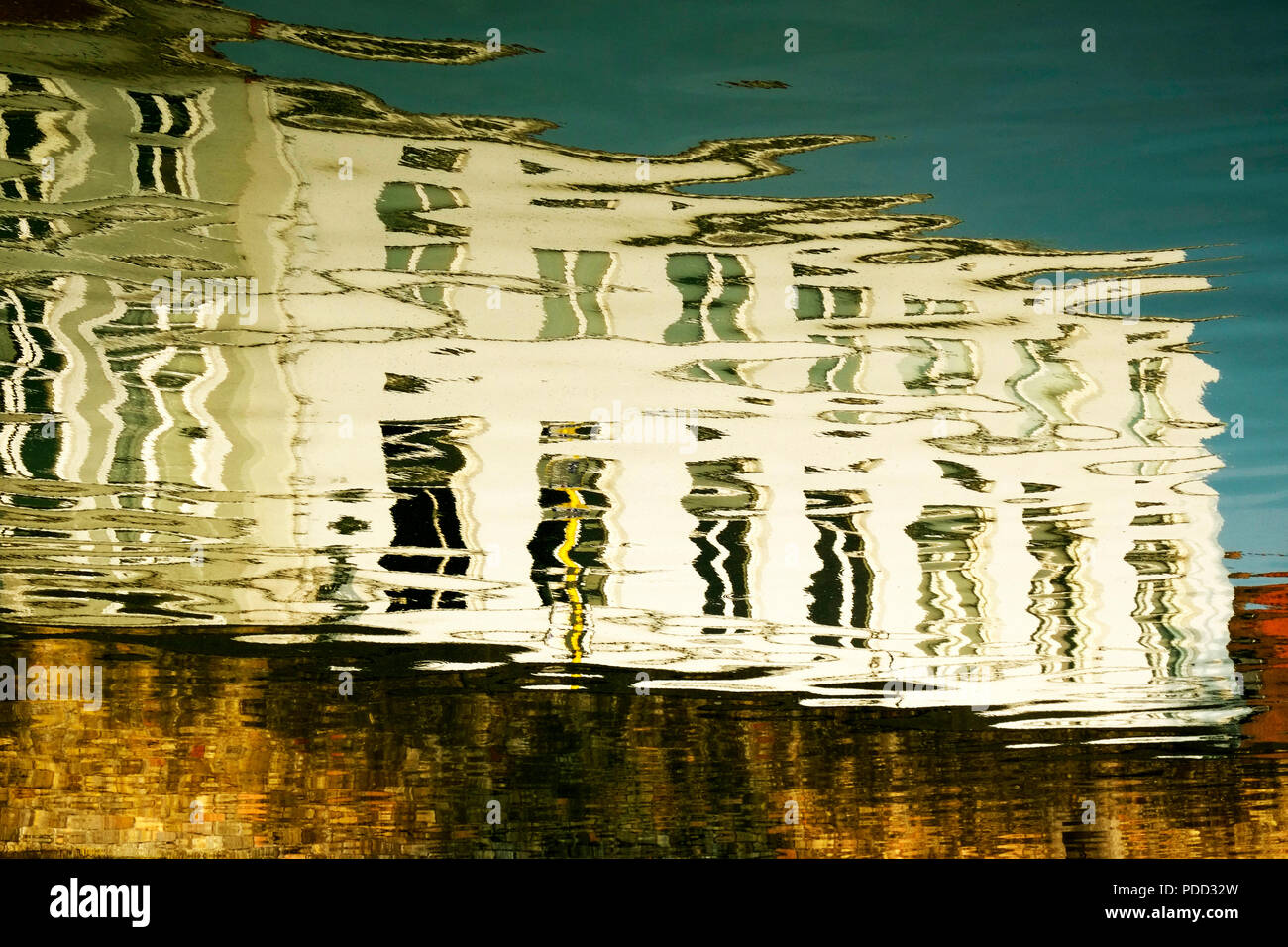 Distorted view hi-res stock photography and images - Alamy