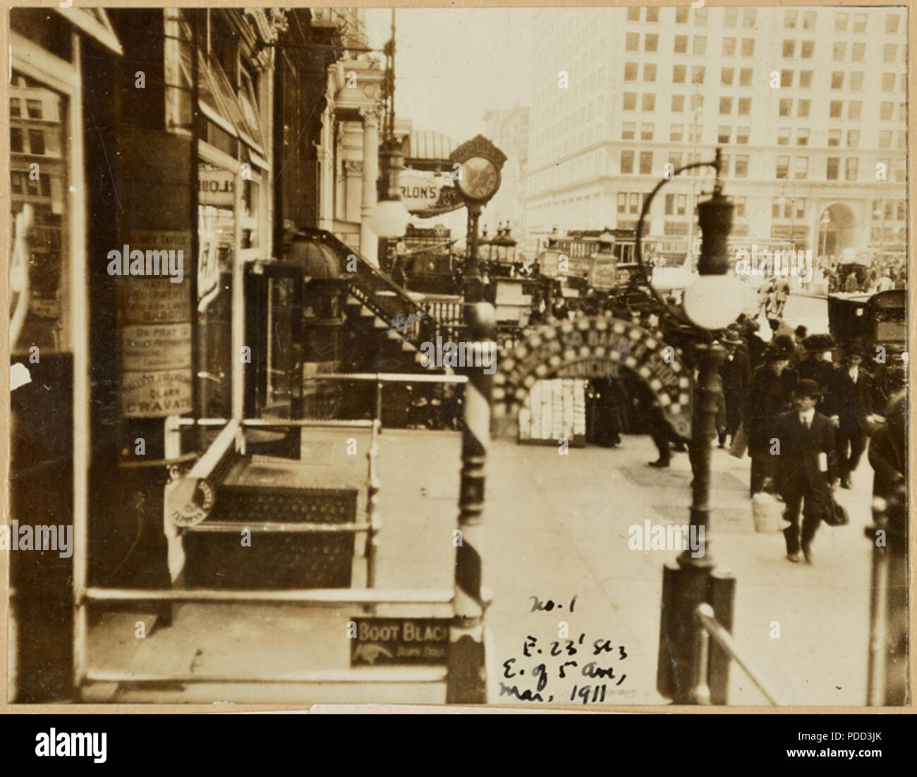 vintage and historic photo from around New York Stock Photo - Alamy