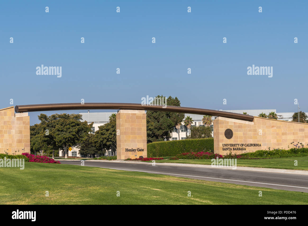 Henley gate hi-res stock photography and images - Alamy