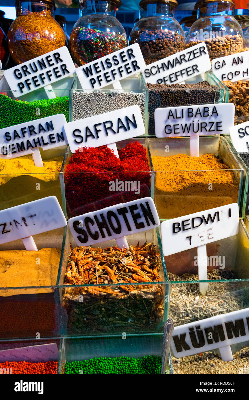 Gruner Pfeffer High Resolution Stock Photography and Images - Alamy