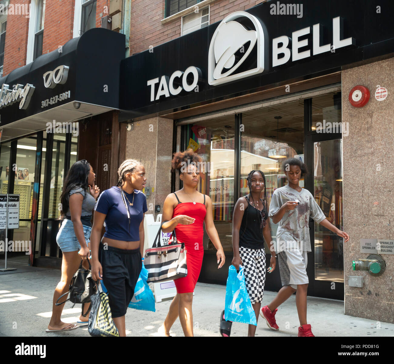 A Taco Bell Cantina franchise in the Bushwick neighborhood of Brooklyn ...