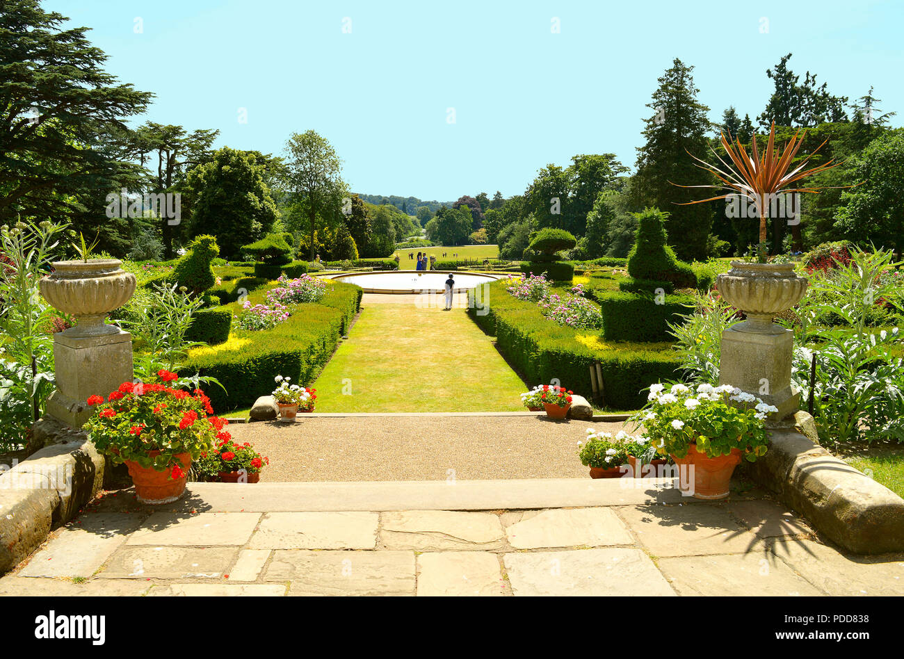 The historical medieval Warwick Castle conservatory garden in ...
