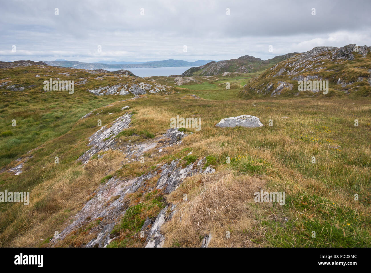 Beautiful irish landscape hi-res stock photography and images - Alamy