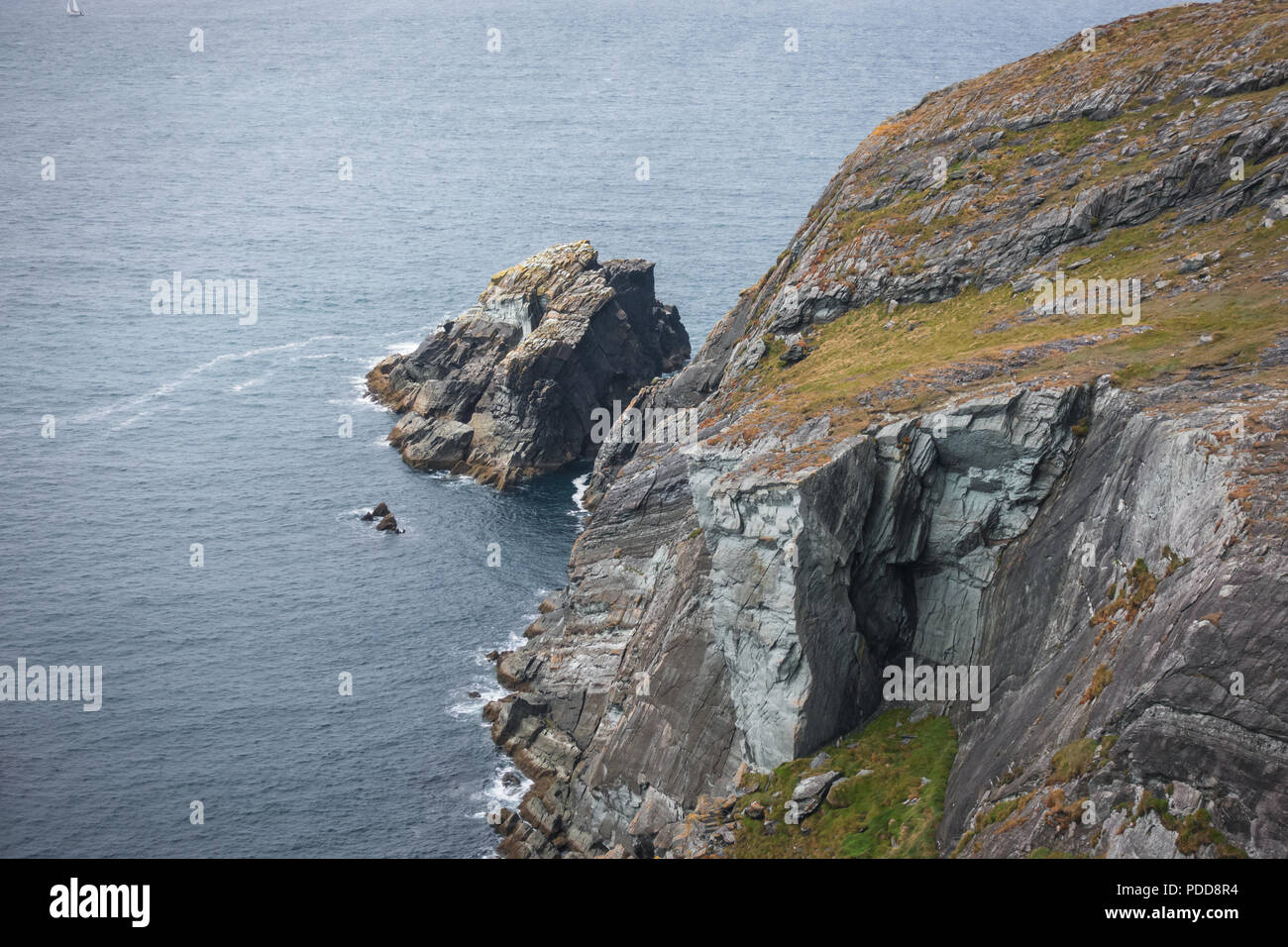 Beautiful rocky atlantic ocean hi-res stock photography and images - Alamy