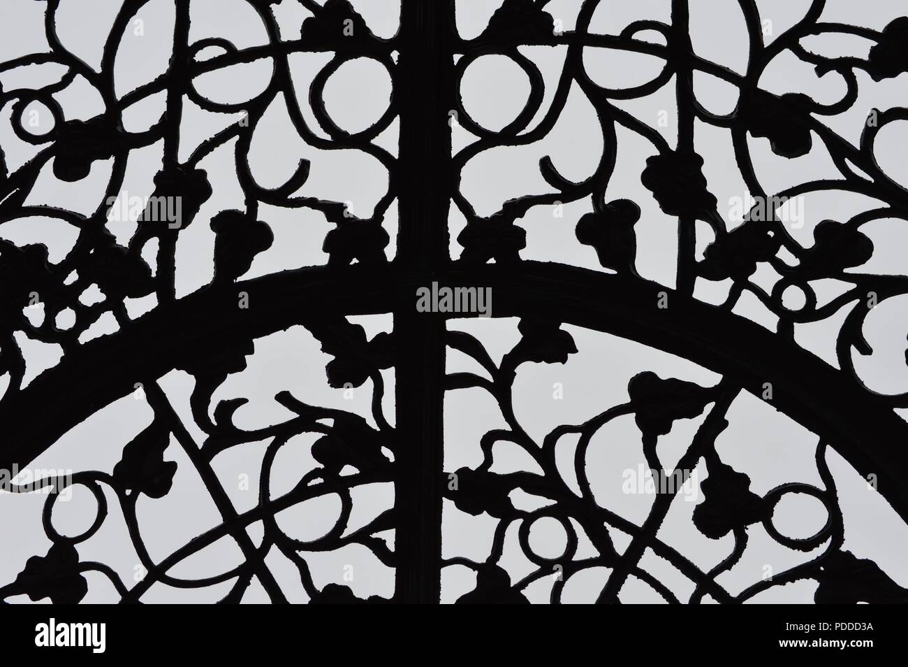 Rod Iron Pattern Stock Photo - Alamy