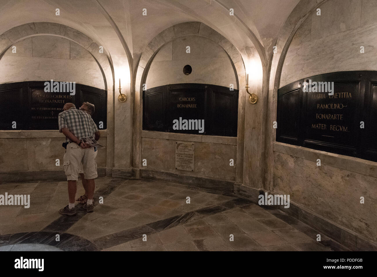 Burial Crypt High Resolution Stock Photography and Images - Alamy