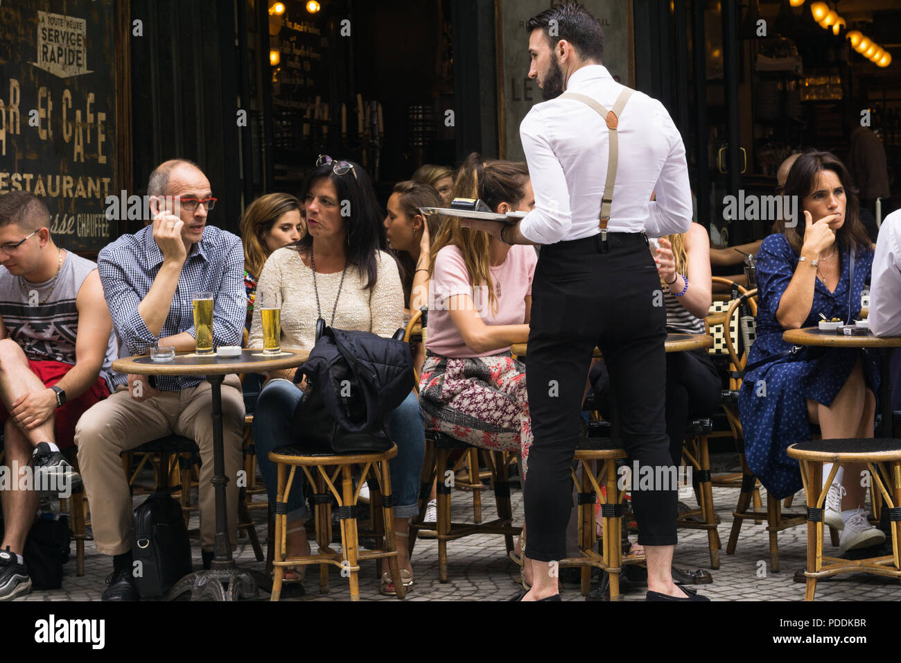 Paris waiter cafe - Waiter in a Paris cafe on Rue Montorgueil waiting ...