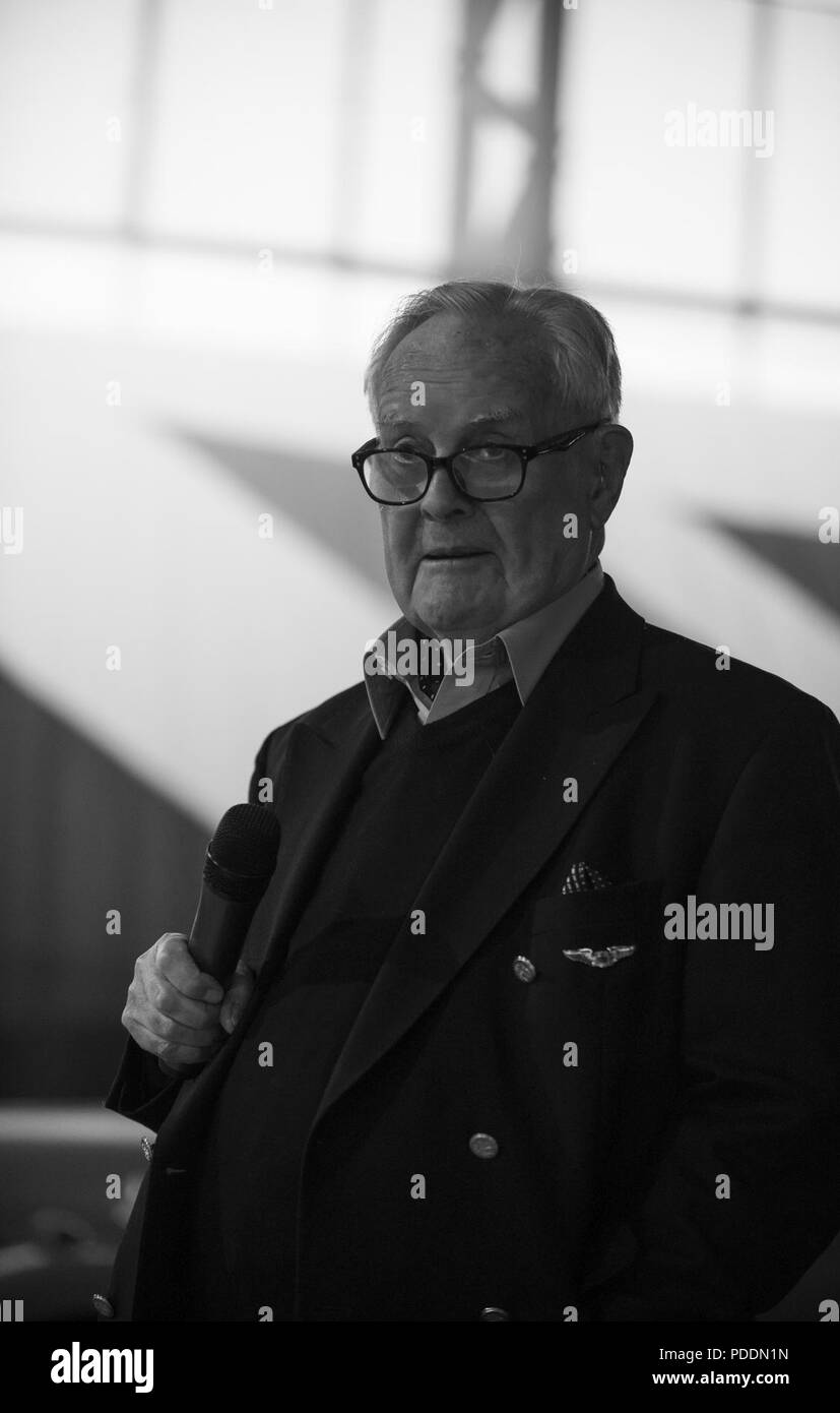 Colin bell raf hi-res stock photography and images - Alamy