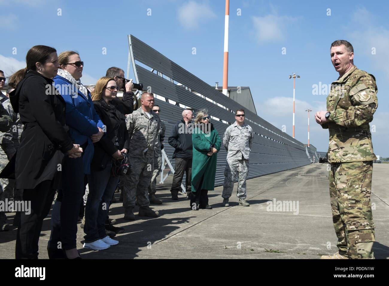 Col. Evan Pettus, 48th Fighter Wing commander, addresses Liberty Wing ...