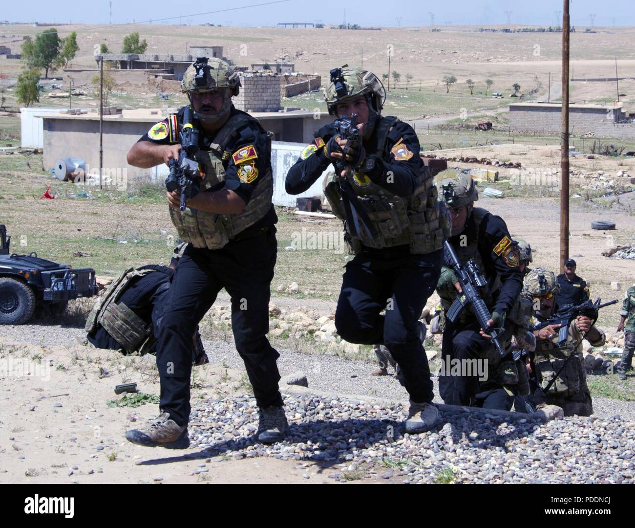Members iraqi special operations isof hi-res stock photography and ...