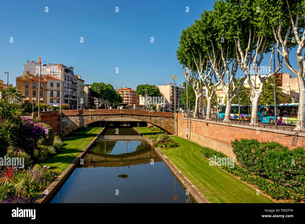 Perpignan france view hi-res stock photography and images - Alamy