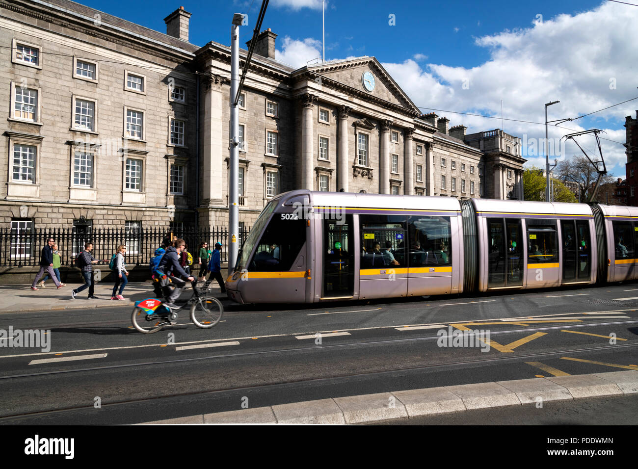 Trinity college dublin ireland hi-res stock photography and images - Alamy
